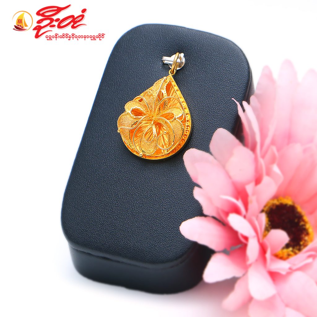 Modern Water Drop Reflective Pendant - U Hton Goldsmith & Jewellery